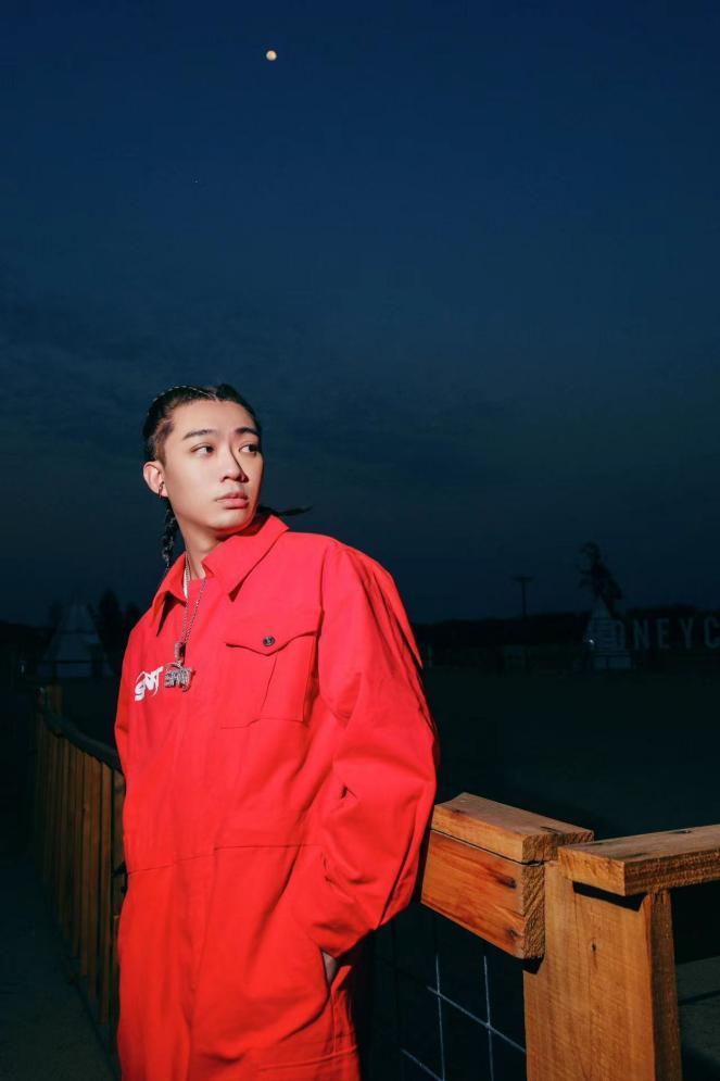 TizzyT厂牌官宣｜SFNT新人首次合体亮相 - 360娱乐，你开心就好