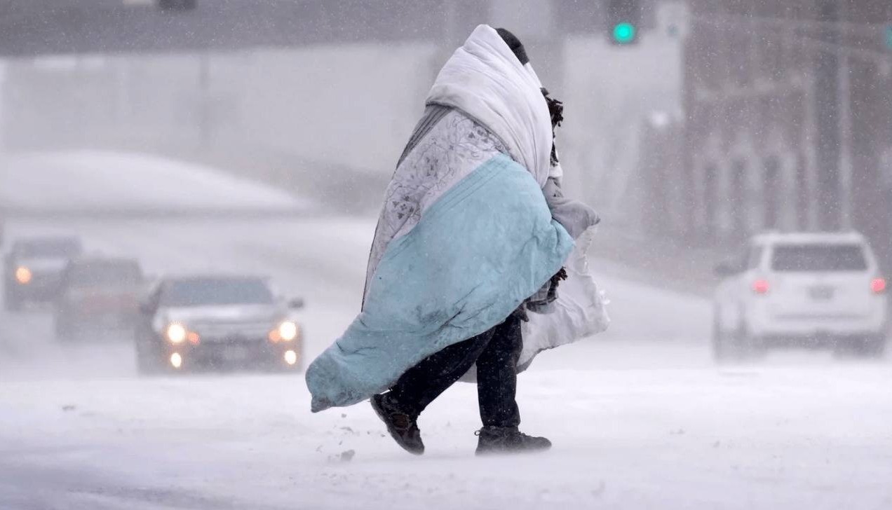 冬季风暴肆虐美多地